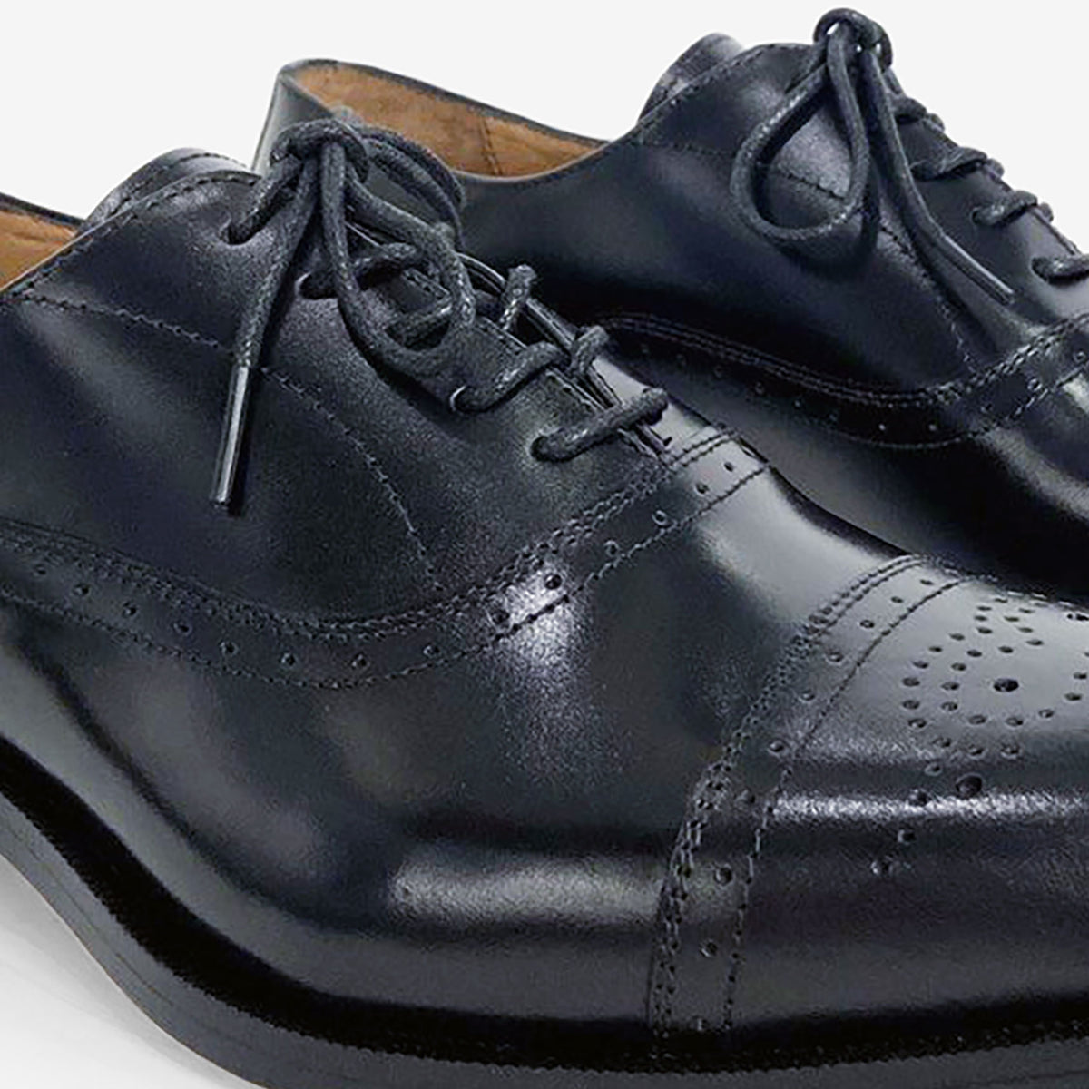 BROOKLYN in Black – BRISTOL SHOES & SHOE FACTORY